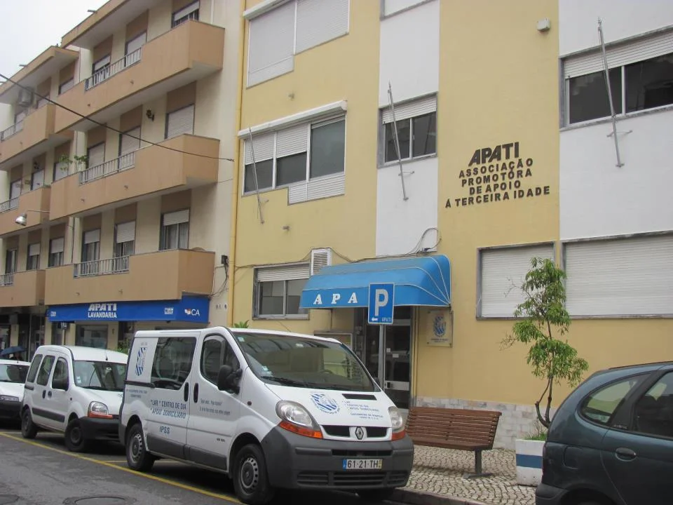 APATI ASSOCIAÇÃO PROMOTORA DE APOIO Á TERCEIRA IDADE - Booking-Senior.com
